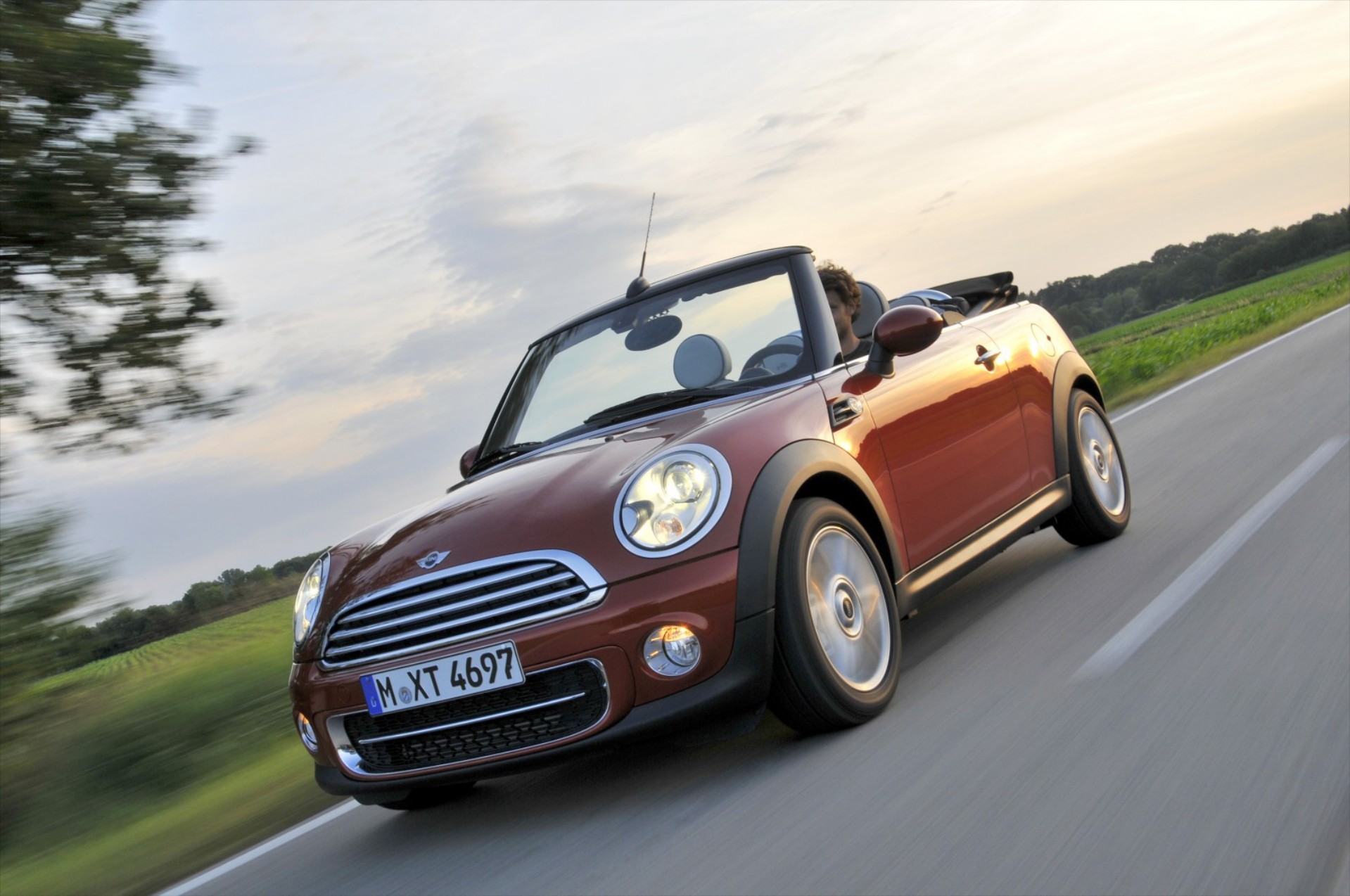 MINI One Cabrio 1.6 - Καριέρα στο lifestyle - gocar.gr - GoForward
